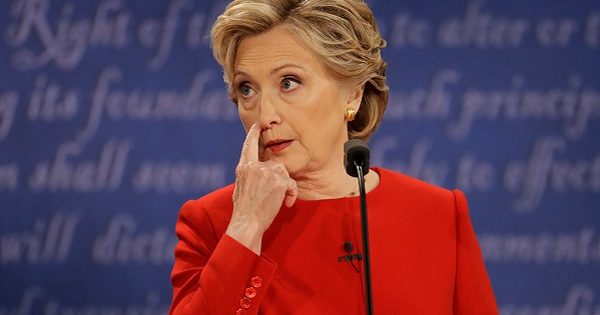 Busted! Hypocrite Hillary in dirty money deal - The Horn News