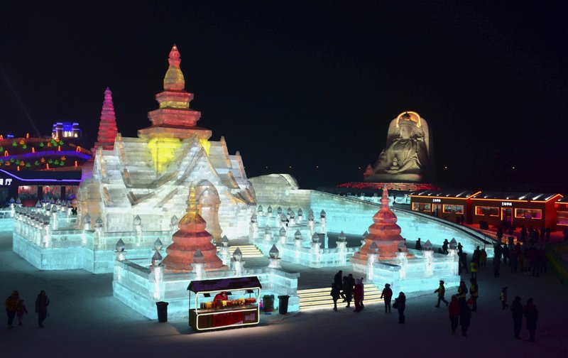 [Must see] World's largest snow and ice park (pics!) - The Horn News