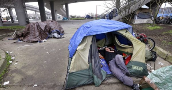 Seattle's homeless problem out of control? - The Horn News