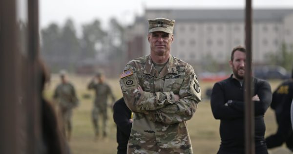 Female soldier becomes first woman to compete in grueling Army Ranger ...