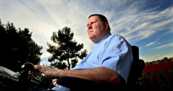 Former MLB player, police officer dies after line-of-duty shooting ...