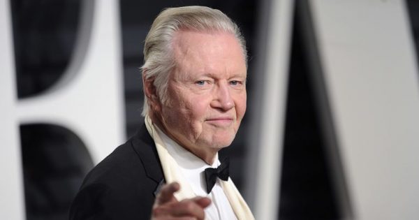 [Watch] Jon Voight shares a powerful prayer as virus grips U.S. - The ...