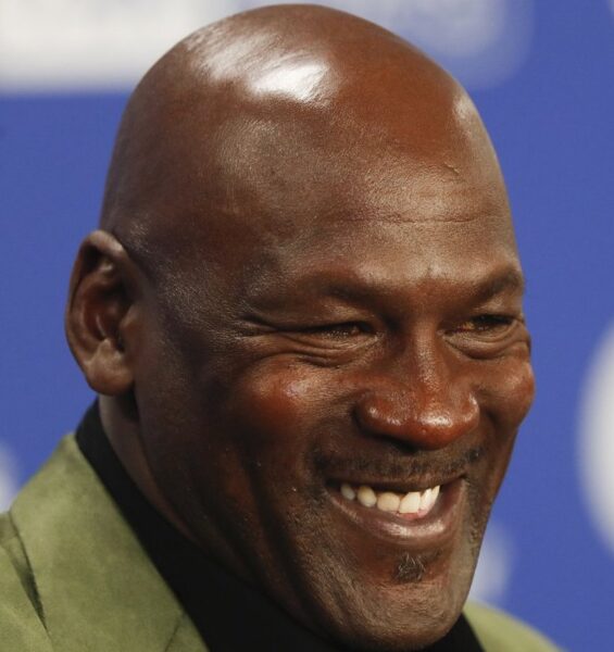 Michael Jordan makes heartwarming $10 million medical donation - The ...