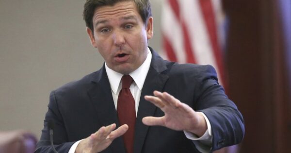 Ron DeSantis' clever comeback goes viral - The Horn News