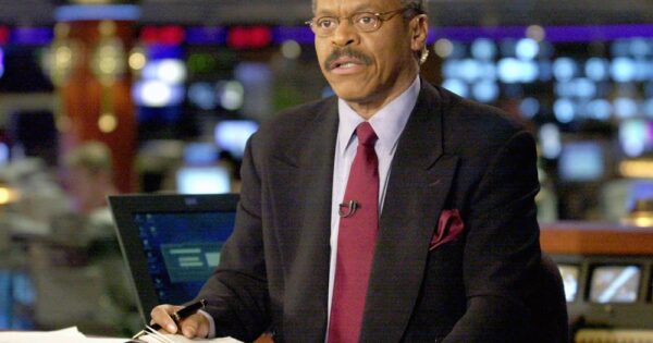 Bernard Shaw, CNN’s first chief anchor, has died at 82 - The Horn News