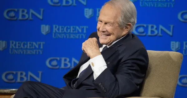 Pat Robertson, broadcaster of '700 Club,' dies at 93 - The Horn News