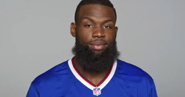 NFL's Mike Williams dies 2 weeks after being injured in construction ...