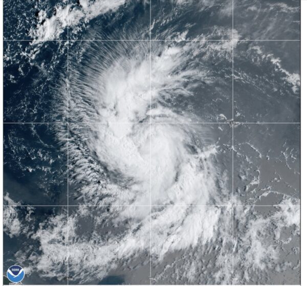 Tropical Storm Lee to strengthen into hurricane as it churns toward ...