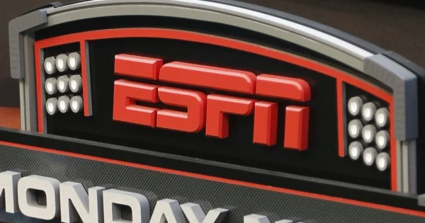ESPN fires two popular football analysts - The Horn News