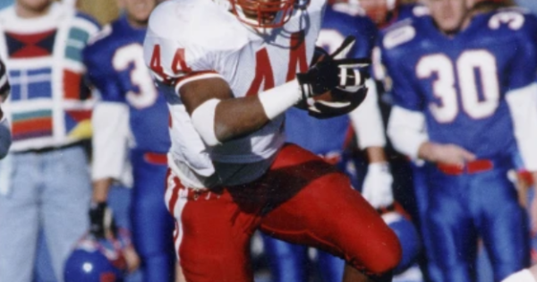 Calvin Jones, former star NFL RB, dies at 54 - The Horn News