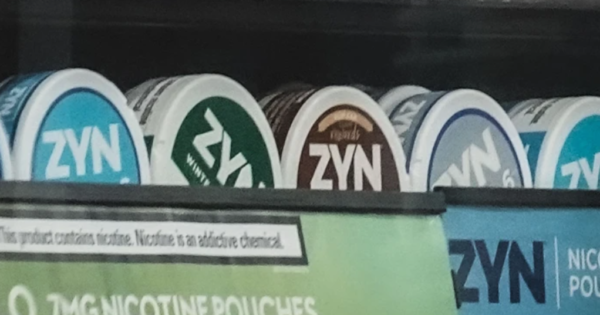 FDA OK's sale of Tucker Carlson-backed Zyn nicotine patches - The Horn News