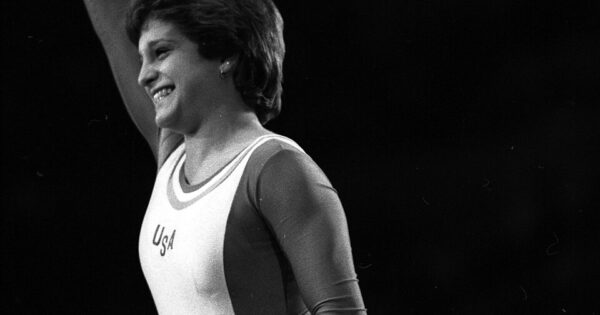 Mary Lou Retton arrested in West Virginia - The Horn News