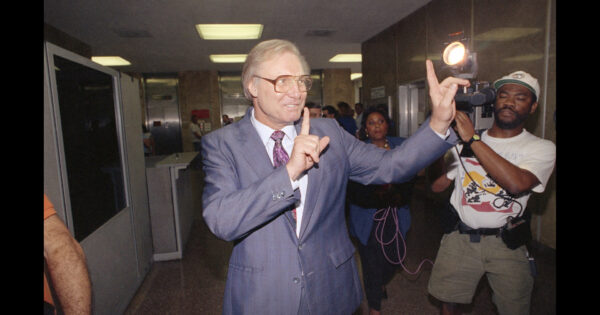 Scandal-plagued televangelist Jimmy Swaggart dies at 90 - The Horn News